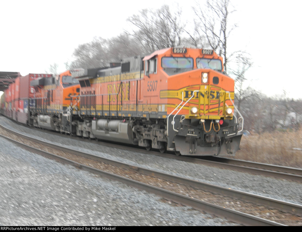 BNSF 5507